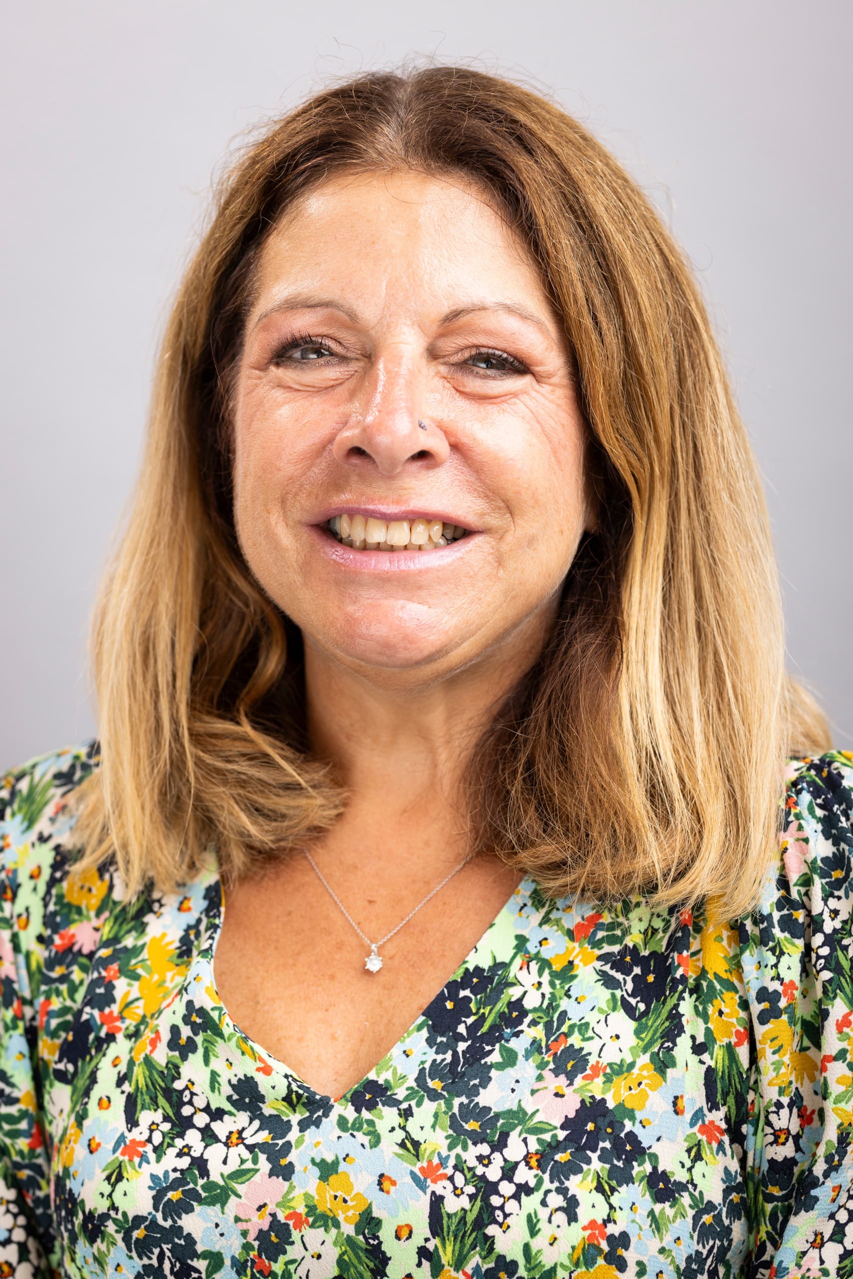 Hayley Campbell's Instagram, Twitter & Facebook on IDCrawl