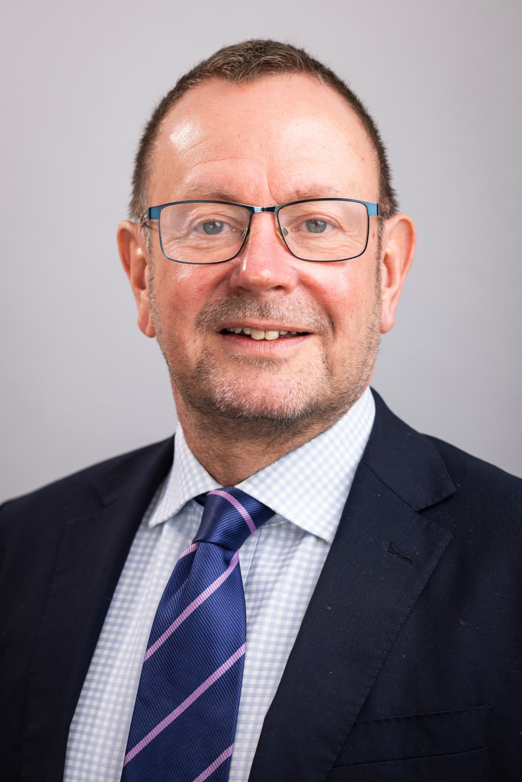 Ian Oliver Dispute Resolution Solicitor In Chichester